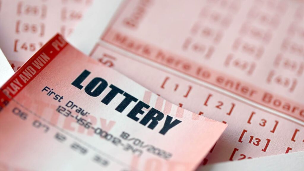 How to Create a Vision Board to Attract a Lottery Win - SelfMadeLadies